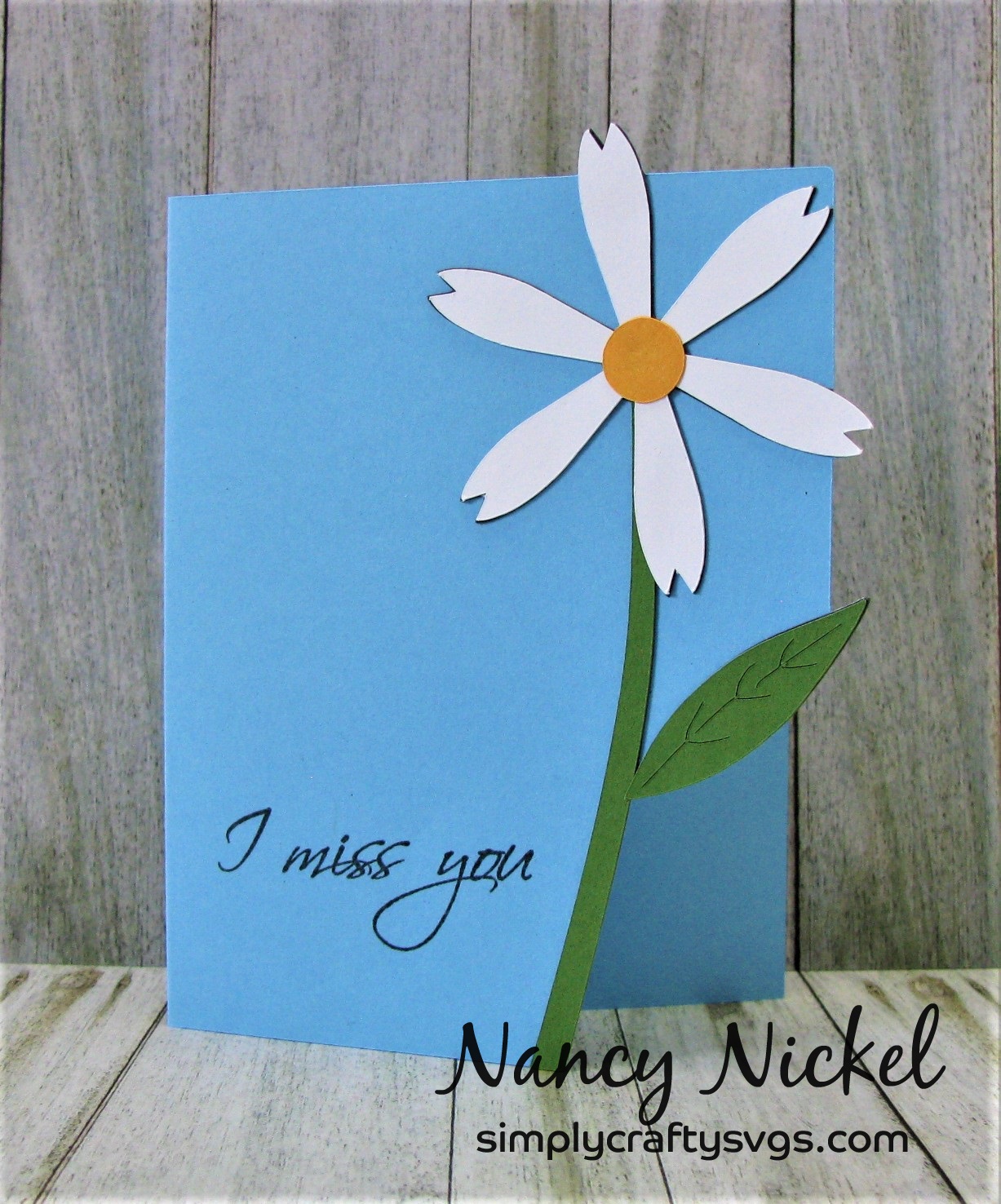 Daisy Cards with Card Box by DT Nancy – Simply Crafty SVGs